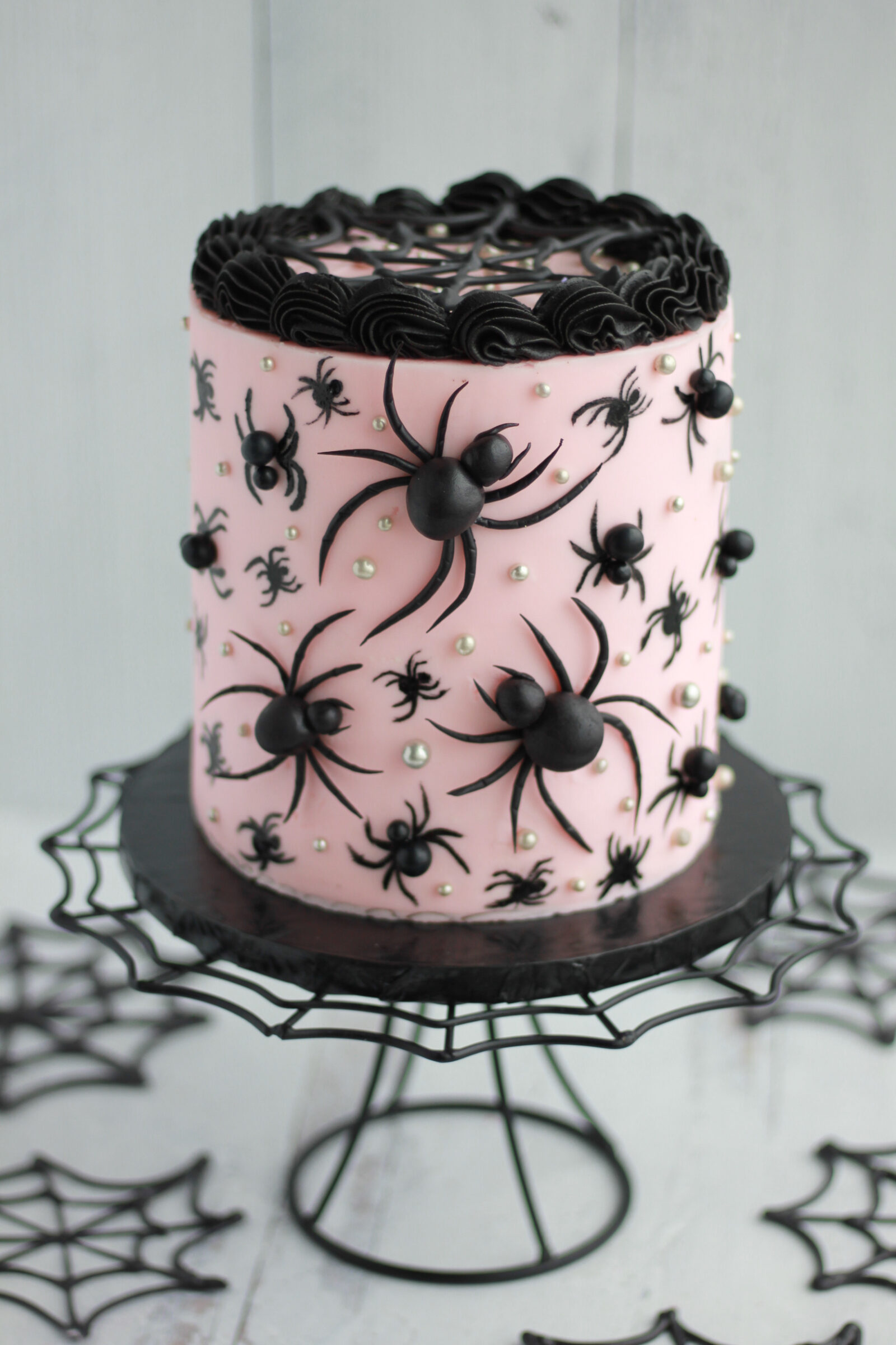 19 Best Halloween Cakes